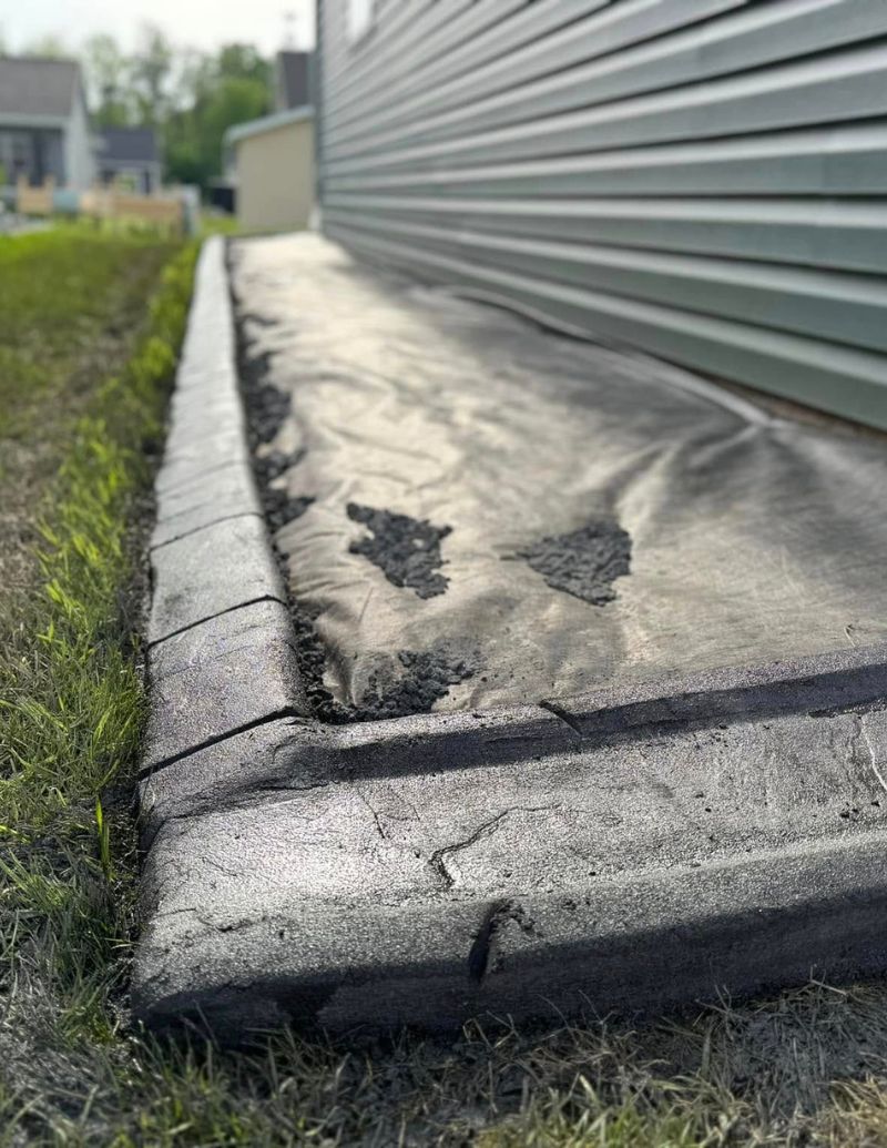 Custom Concrete Curbing in Menasha, WI | Landscape Edging